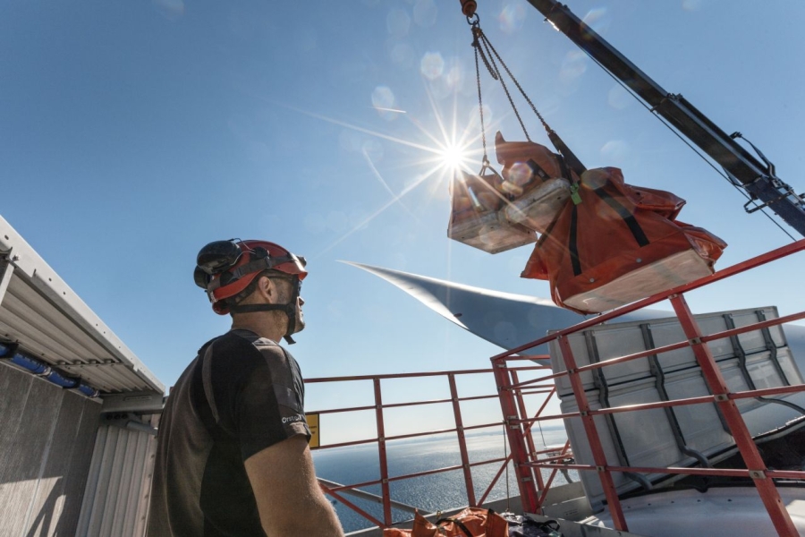 Ørsted creates a competence center for offshore wind farms ...