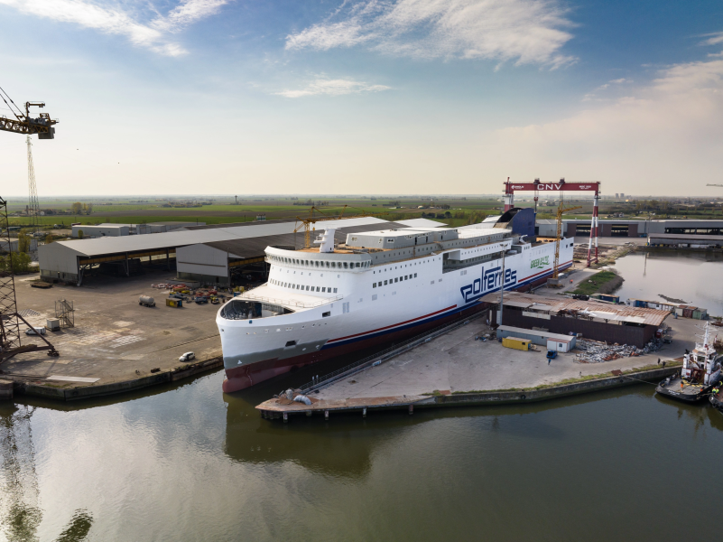 Ferry Varsovia, Polferries' new acquisition, sets sail into the sea ...